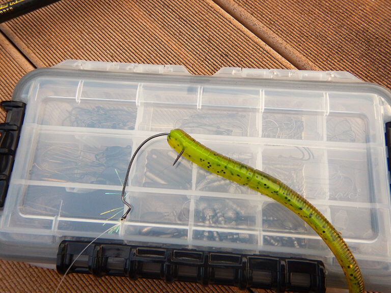 Mastering the Texas Rig: Bass Fishing Guide | BadAngling